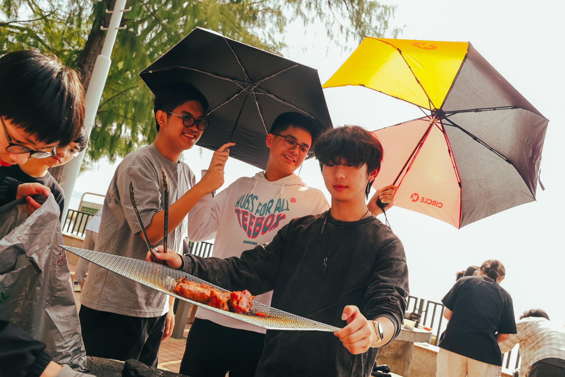 Form 3-6 School Picnic